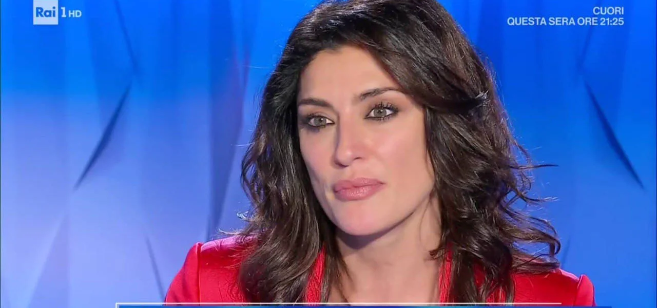 Elisa Isoardi, dalla storia con Salvini ai reality show/ Il lutto per nonna Lucreazia