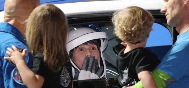 LIONEL FERRA, COMPAGNO DI SAMANTHA CRISTOFORETTI/ Lei: "Per i nostri figli tutte le mamme sono ...