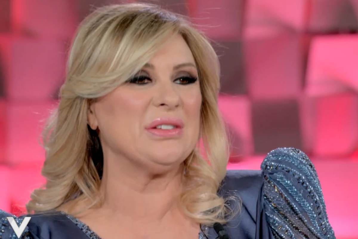 Tina Cipollari, dove vive l'opinionista di Uomini e Donne, la casa con giardino nel cuore di Roma